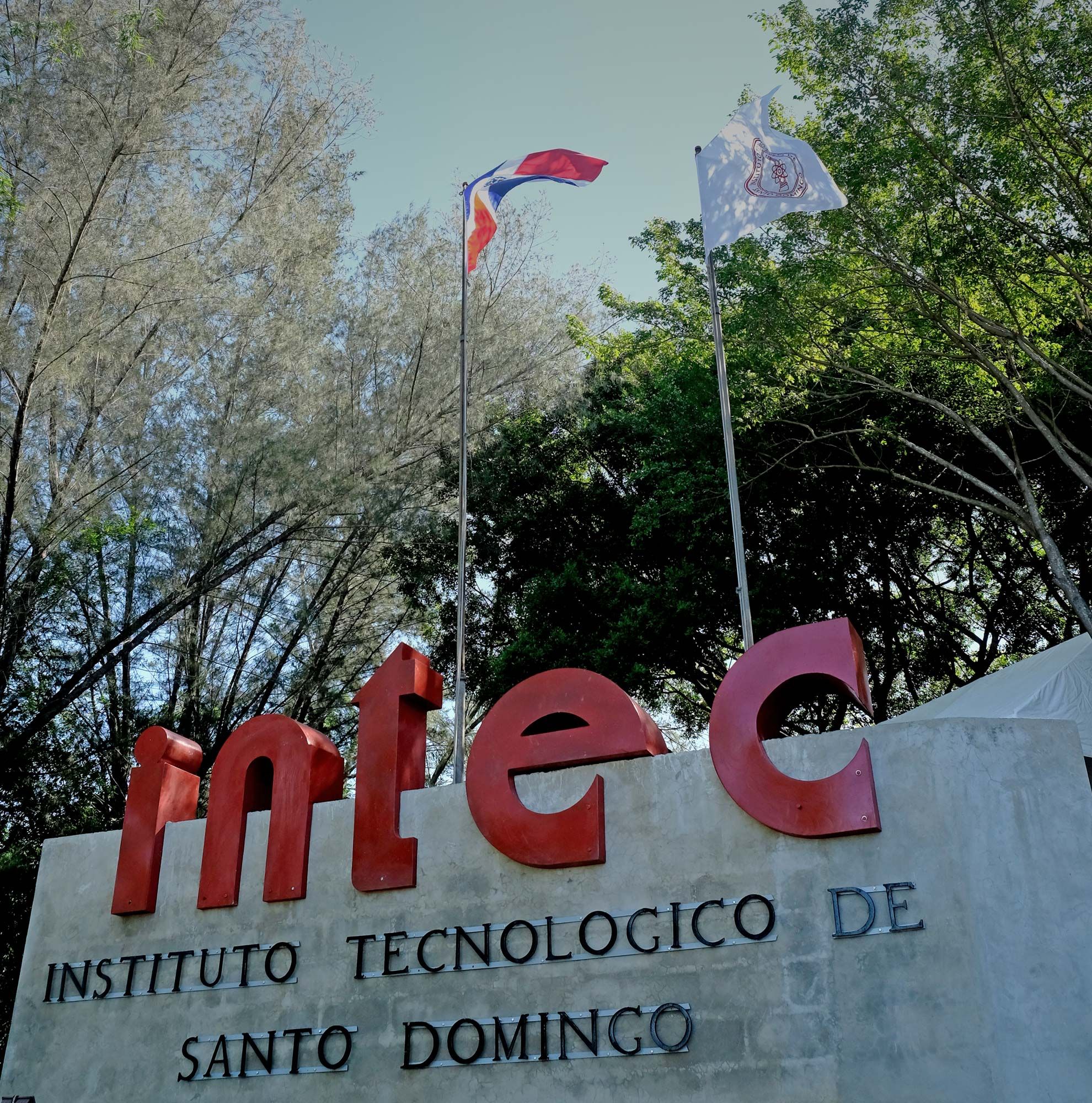 Instituto Tecnológico de Santo Domingo - Solicitud en línea de grado
