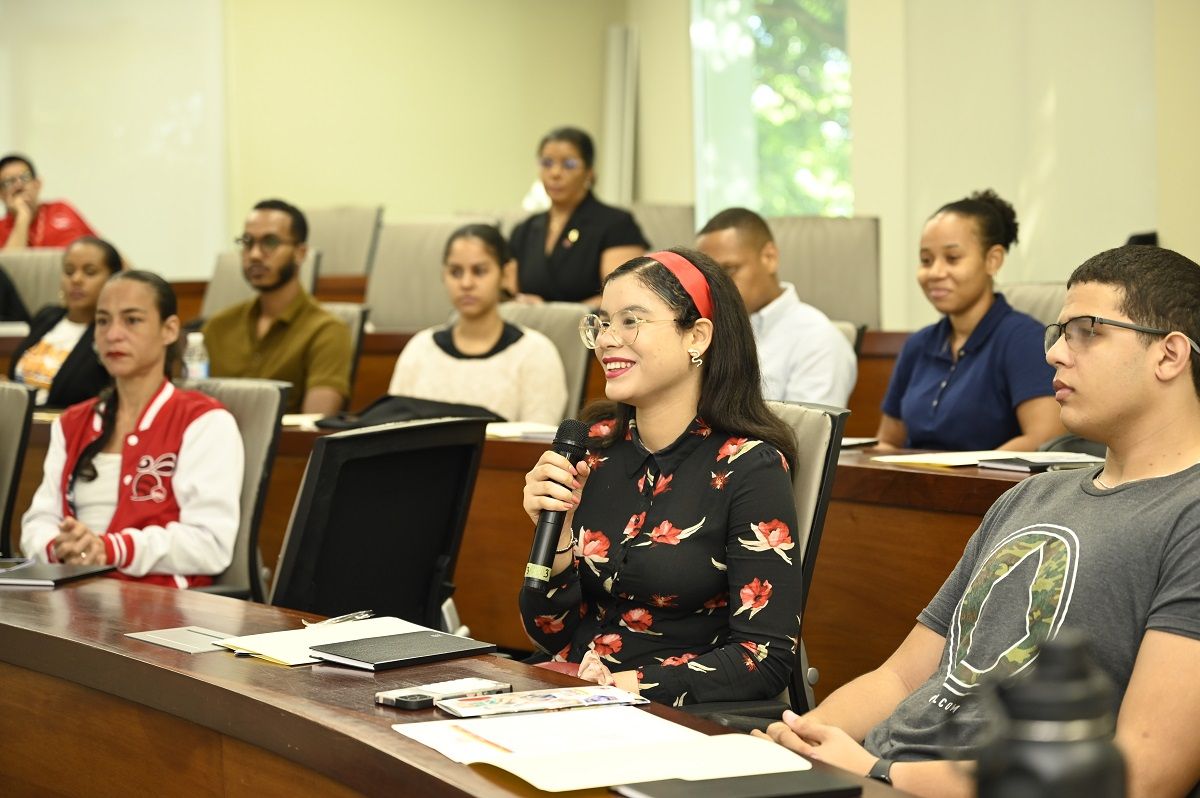 Instituto Tecnológico de Santo Domingo - Beginning