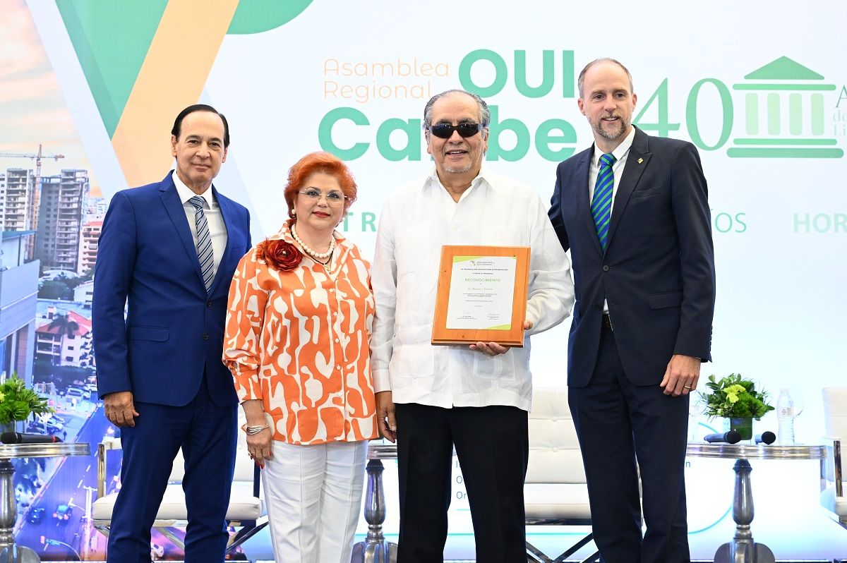 Instituto Tecnológico de Santo Domingo - Pasado rector del INTEC Miguel ...